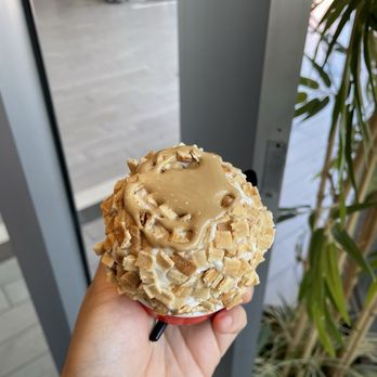 URBAN DESSERT LAB - Updated October 2025 - 168 Photos & 115 Reviews ...