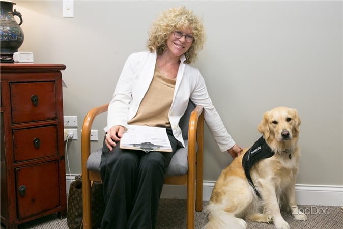 EMILY G LINDNER, MD - Updated November 2025 - 23 Reviews - 1136 W ...