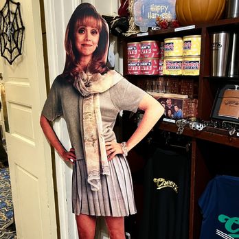 CHEERS - Updated June 2024 - 2631 Photos & 1215 Reviews - 84 Beacon St ...