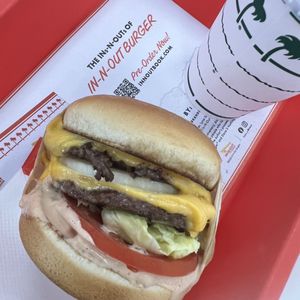 IN-N-OUT BURGER - 374 Photos & 521 Reviews - 7940 N Central Exwy ...