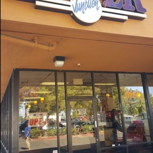 BURGER JUNCTION - 203 Photos & 278 Reviews - 7900 Florin Rd, Sacramento ...