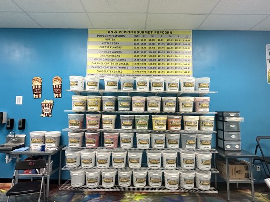 MATERS TATERS & POPCORN - Updated July 2024 - 29 Photos - 5525 Normandy ...