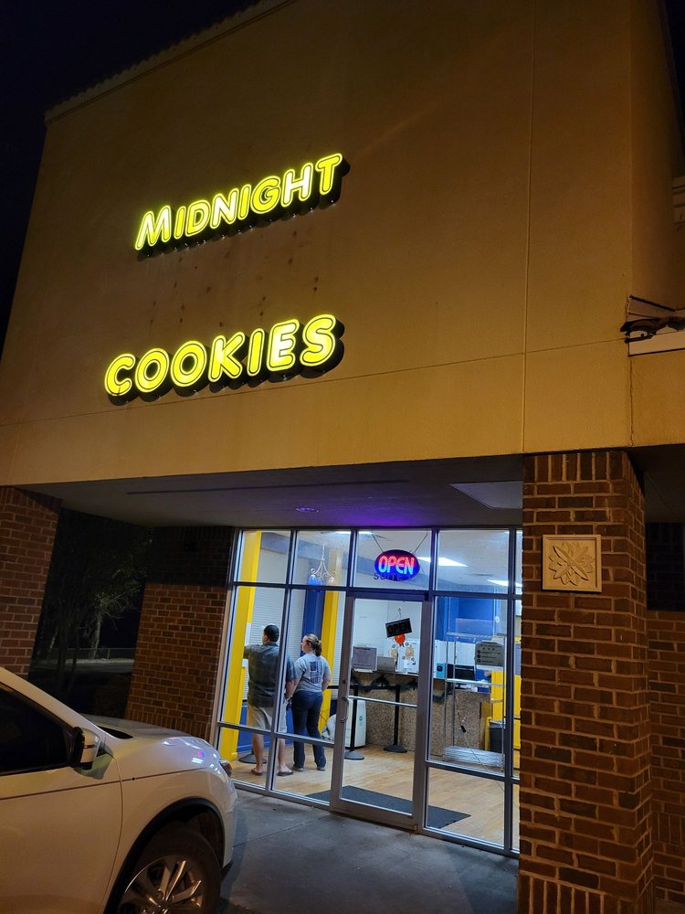 MIDNIGHT COOKIES - Updated October 2025 - 93 Photos & 132 Reviews ...