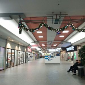 GALERIES LAVAL - Shopping Centers - 1545 Boulevard le Corbusier, Laval ...