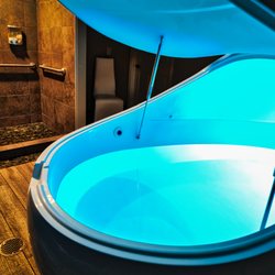 LUNA FLOAT SPA - 61 Photos & 38 Reviews - 202 E Cheyenne Mountain Blvd ...