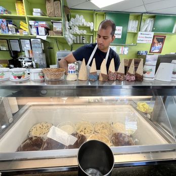 THOMAS SWEET - Updated October 2024 - 574 Photos & 713 Reviews - 3214 P ...