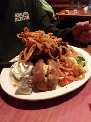 BUTLER INN - 53 Photos & 94 Reviews - 12400 W Hampton Ave, Butler, WI ...