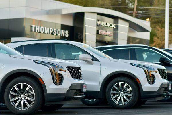 THOMPSONS GMC - Updated December 2024 - 163 Photos & 221 Reviews - 55 ...