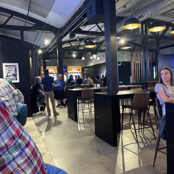 DISTRICT FORE SOCIAL - Updated December 2025 - 109 Photos & 64 Reviews ...