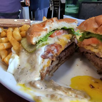 OSKAR SCOTS - Updated January 2026 - 51 Photos & 47 Reviews - 3555 68th ...