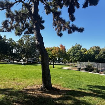 CATALDI PARK - Updated October 2025 - 240 Photos & 116 Reviews - 2900 ...