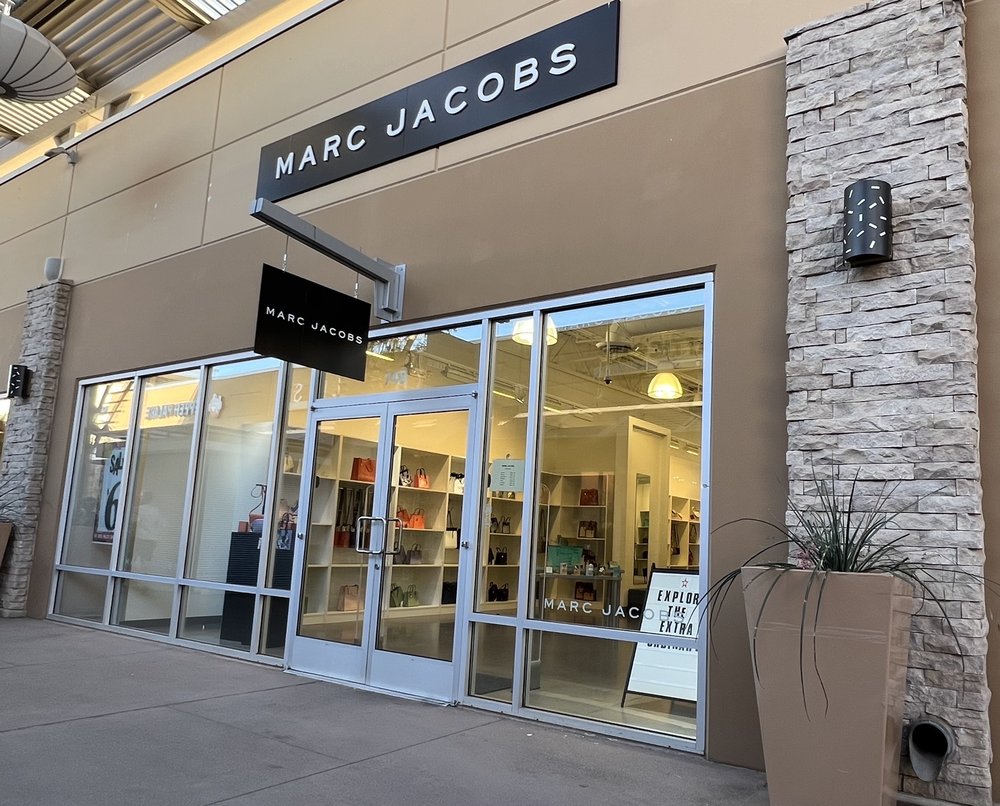 MARC JACOBS - Updated October 2025 - 4976 Premium Outlet Way, Chandler ...