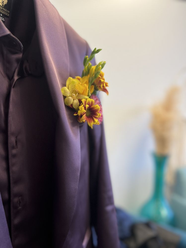 KLT FLORAL - Updated October 2025 - 52 Photos & 54 Reviews - 12014 ...