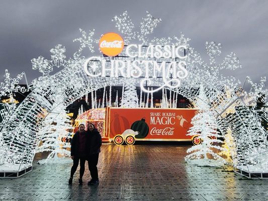 COCA-COLA CLASSIC CHRISTMAS - Updated December 2025 - 38 Photos & 18 Reviews - 5106 David ...