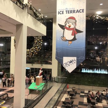 CROWN CENTER - Updated July 2025 - 197 Photos & 135 Reviews - 2450 ...