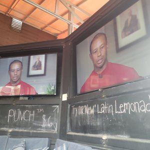 SELWYN AVENUE PUB - 63 Photos & 139 Reviews - Pubs - 2801 Selwyn Ave ...