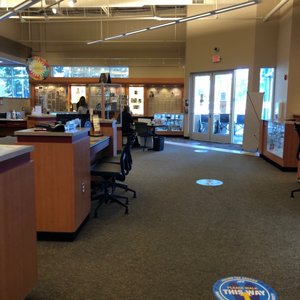 HENRY FORD OPTIMEYES SUPER VISION CENTER - WESTLAND - Updated April ...