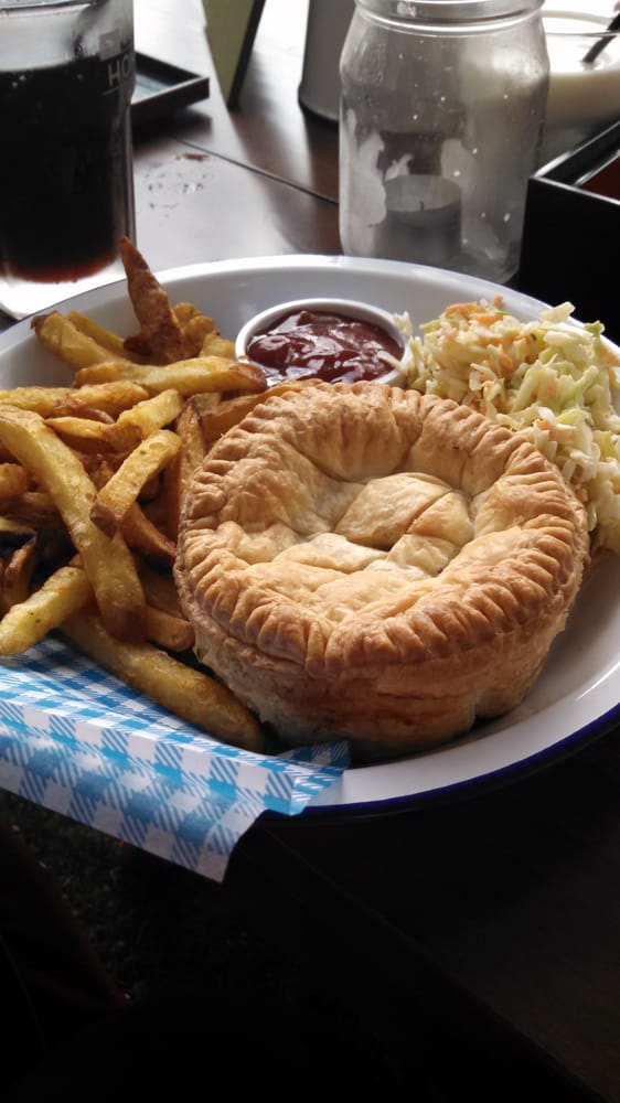 THE GOOD HOME - Updated February 2025 - 27 Hood Street, Hamilton ...