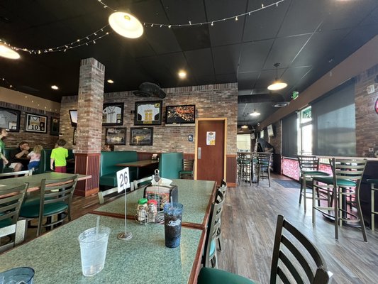 LAMPPOST PIZZA - Updated November 2025 - 175 Photos & 354 Reviews ...