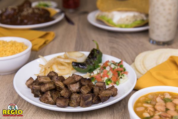 POLLO REGIO - Updated December 2025 - 62 Photos & 153 Reviews - 1725 ...