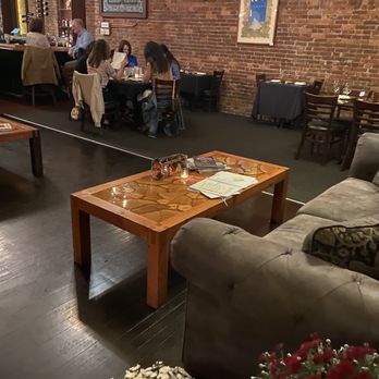 AV - Updated January 2026 - 113 Photos & 81 Reviews - 320 Penn Ave ...