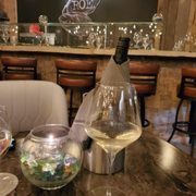 ROE. RAW OYSTER BAR & STEAK - 33 Photos & 30 Reviews - 588 E Main St ...