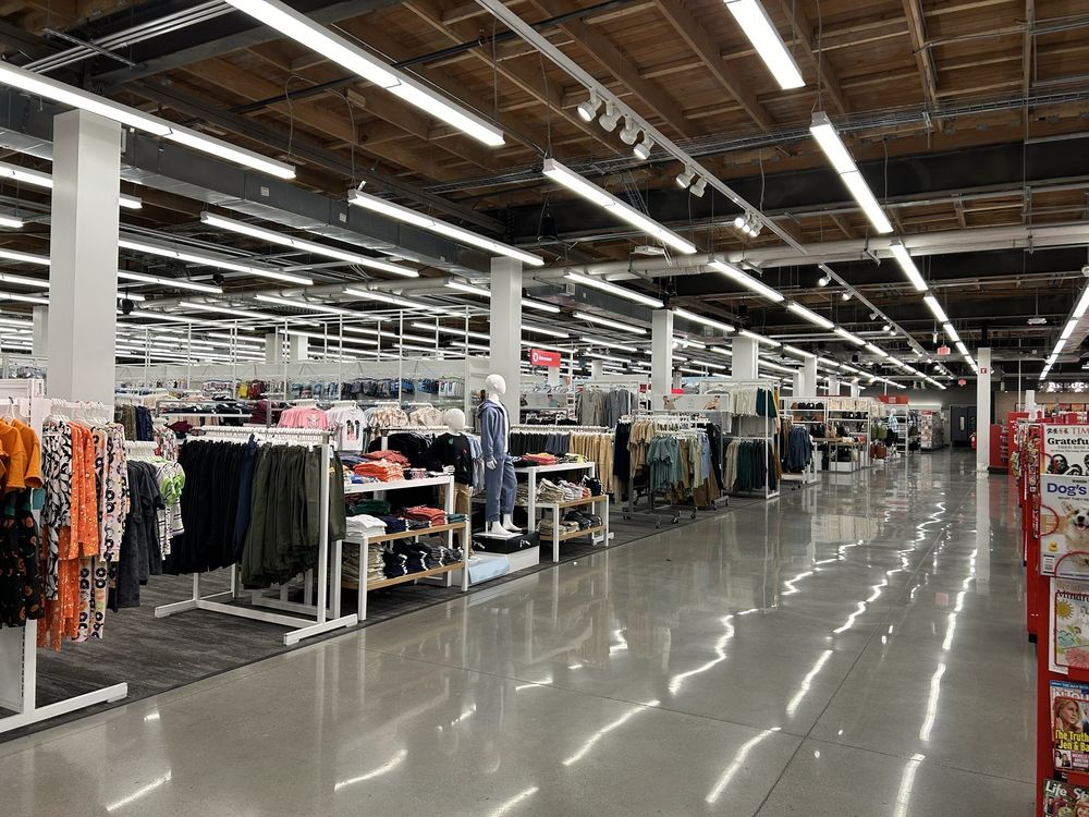 TARGET - Updated December 2025 - 32 Photos & 26 Reviews - 5731 Bickett ...