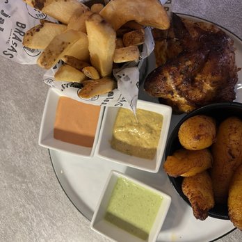 BRASAS - Updated December 2024 - 57 Photos & 16 Reviews - 6138 Delmar ...