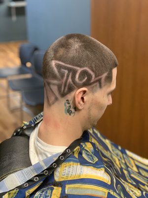 TOP NOTCH CUTZ - Updated September 2024 - 56 Photos - 1014 SMain St ...