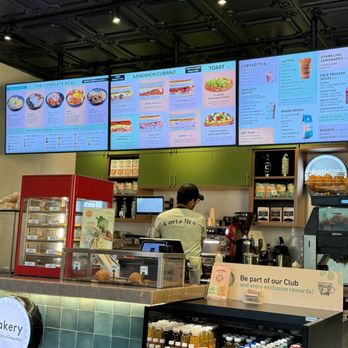 CORTADITO COFFEE HOUSE - BRICKELL - Updated December 2024 - 70 Photos ...