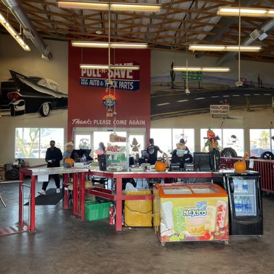 PULL N SAVE - GLENDALE - Updated December 2025 - 23 Photos & 40 Reviews ...