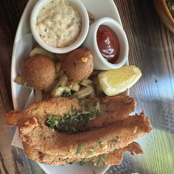 FIXE AUSTIN’S SOUTHERN HOUSE - Updated January 2025 - 1279 Photos ...