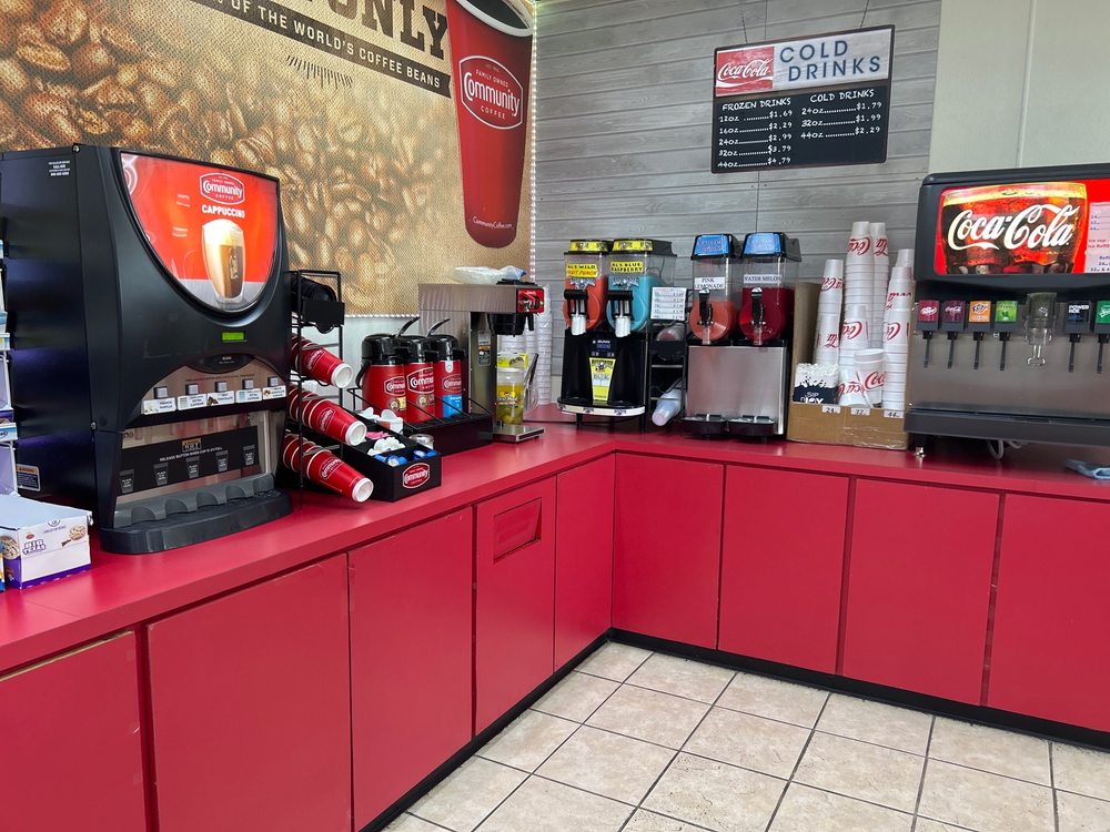 ELGIN FOODMART - Updated April 2025 - 13717 County Line Rd, Elgin ...