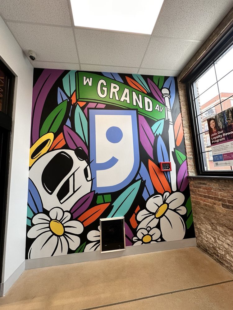 GOODWILL - Updated May 2026 - 2135 W Grand Ave, Chicago, Illinois ...