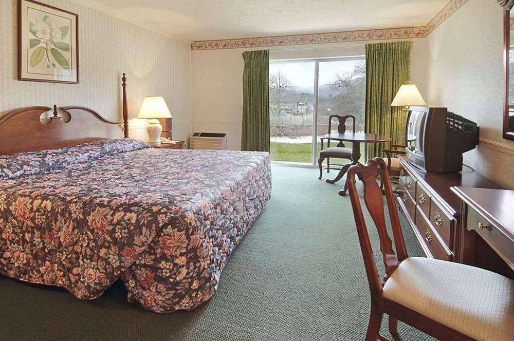 KNIGHTS INN DILLARD - Updated September 2024 - 11 Photos - 3 Best Inn ...