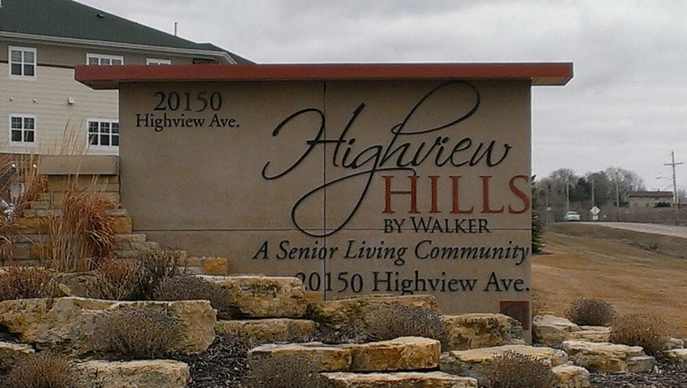 HIGHVIEW HILLS - Updated April 2025 - 20150 Highview Ave, Lakeville ...