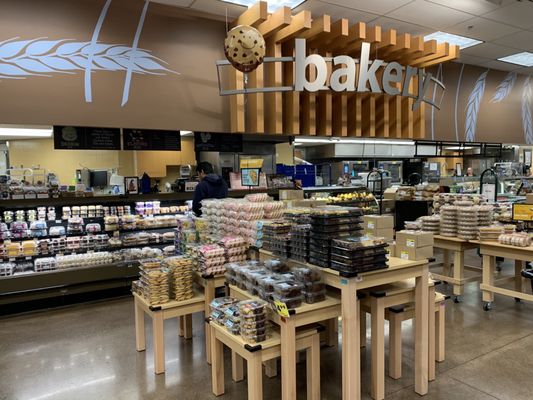 QFC - Updated September 2025 - 24 Photos & 92 Reviews - 11100 Roosevelt ...