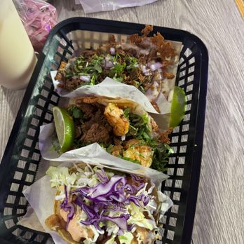THE WAVES TACO CLUB - Updated July 2024 - 270 Photos & 221 Reviews ...