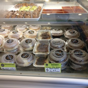 DIVAN BAKERY - Updated June 2024 - 96 Photos & 42 Reviews - 2017 Ave U ...