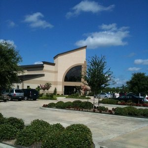 FAITHBRIDGE - Updated February 2025 - 13 Photos - 18000 Stuebner ...