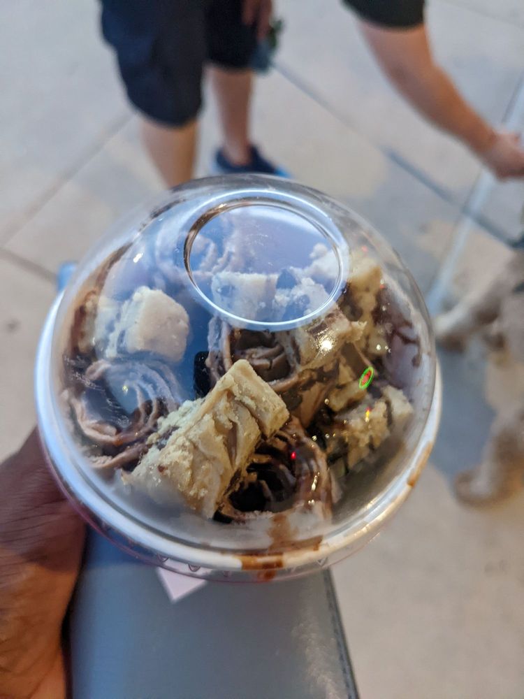 FREEZING COW ROLLING ICE CREAM - 100 Photos & 53 Reviews - 725 Texas ...