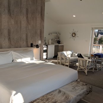 WHITE MOOSE INN - Updated October 2025 - 51 Photos & 31 Reviews - 291 ...