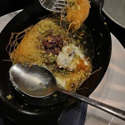 LEILA - Updated June 2025 - 705 Photos & 315 Reviews - 1245 Griswold St ...