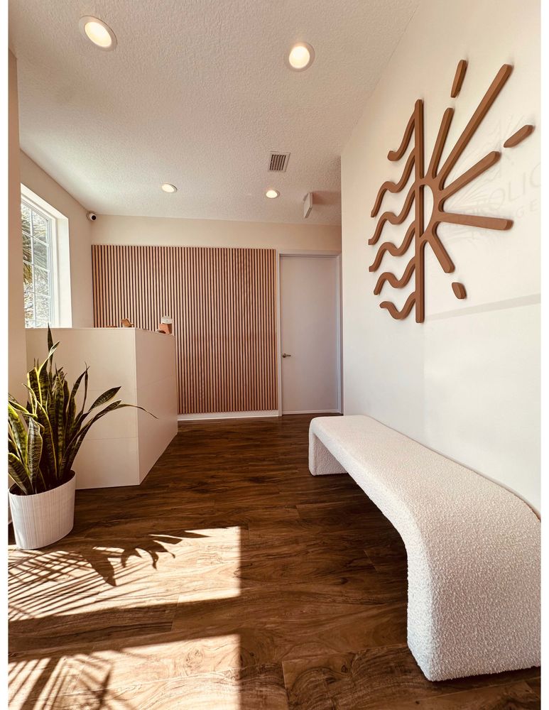 HYDROLIGHT LOUNGE - Updated June 2025 - 40 Tavernier Dr, Ponte Vedra ...