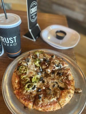 CRUST PIZZA CO. - ALDEN BRIDGE - Updated January 2026 - 71 Photos & 160 ...