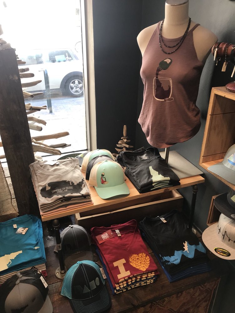 BANANA INK - Updated May 2025 - 10 Photos & 12 Reviews - 214 N 9th St ...