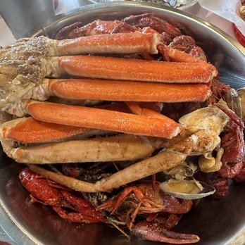 CRAWFISH HOUSE - Updated May 2024 - 96 Photos & 70 Reviews - 247 Park ...