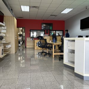 DISCOUNT ELECTRONICS - Updated December 2025 - 28 Photos & 474 Reviews ...