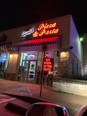 BACCI’S PIZZA & PASTA - 60 Photos & 171 Reviews - 3220 E Hebron Pkwy ...