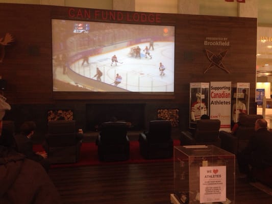 FIRST CANADIAN PLACE - Updated September 2025 - 20 Photos - 100 King ...